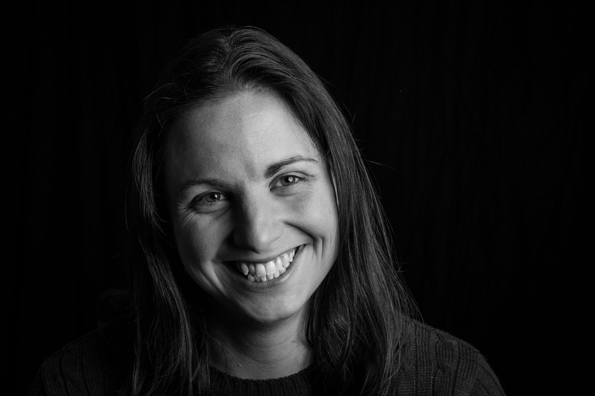 Erica Smith – Medium
