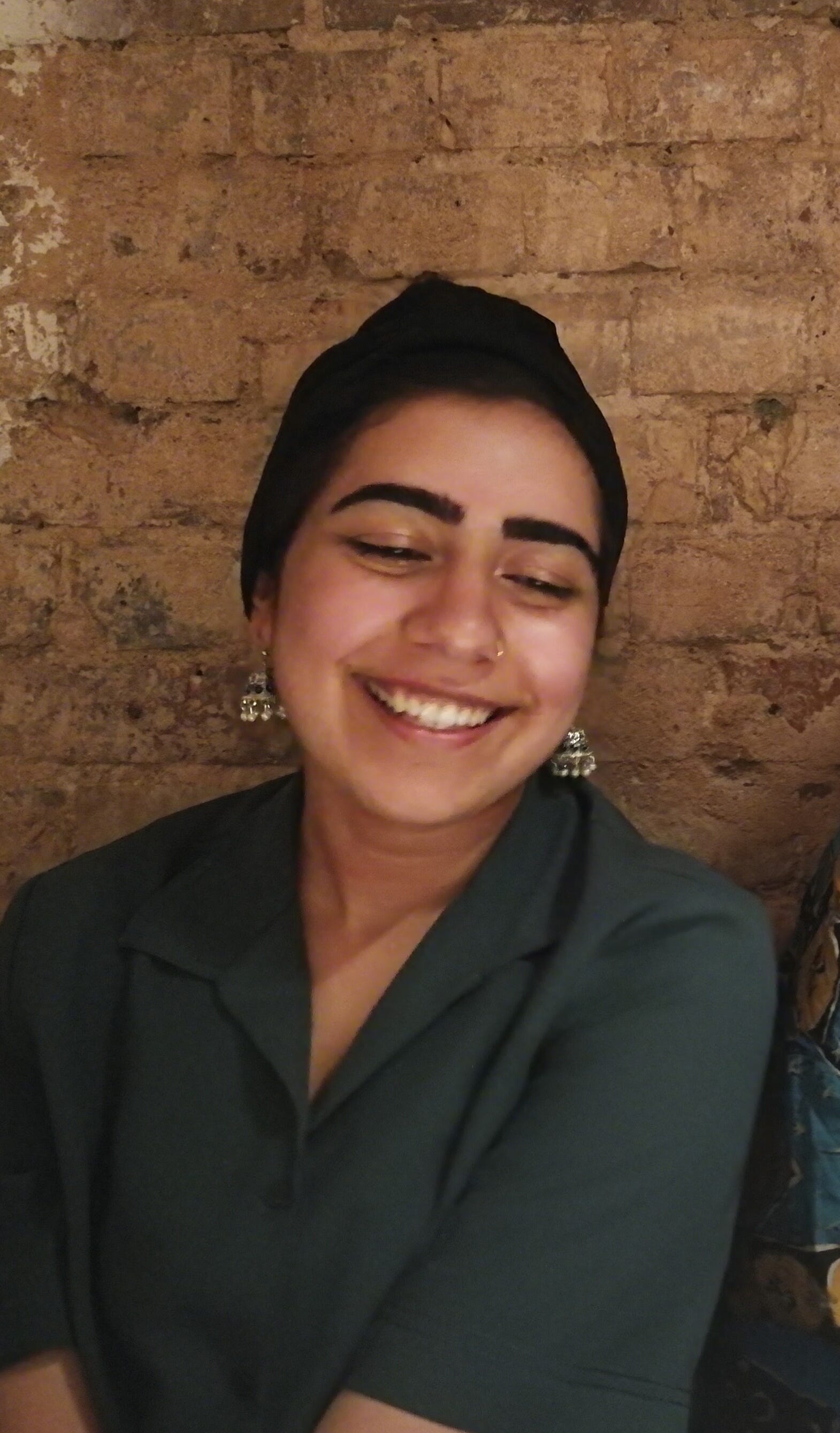 Sanaa Asim – Medium