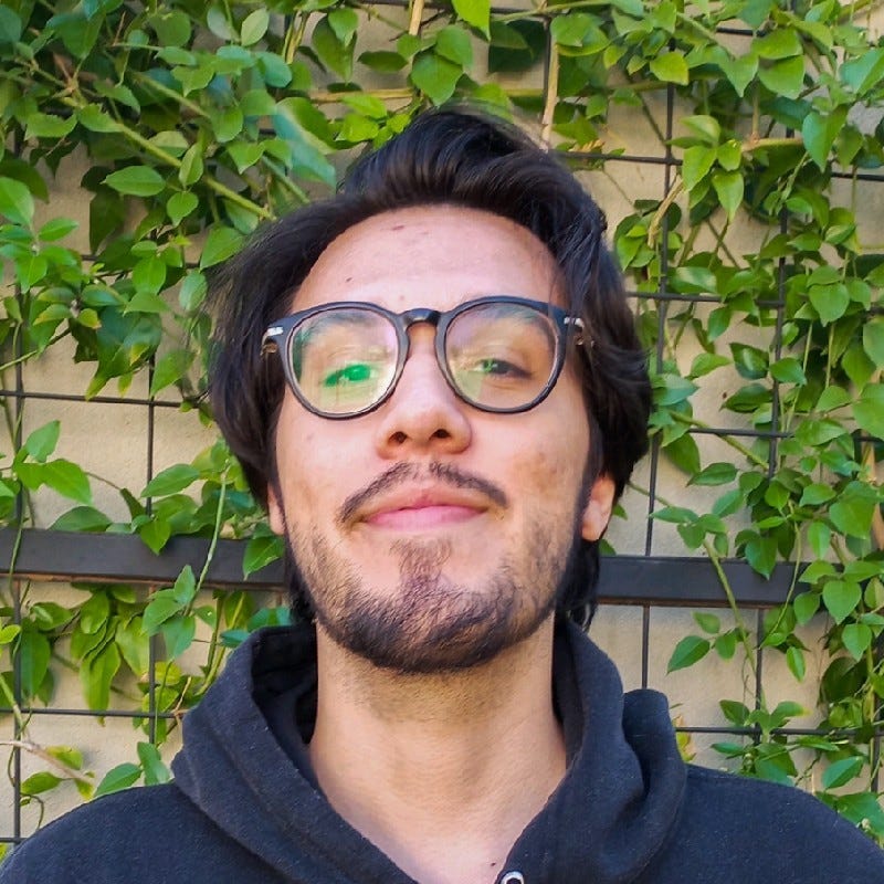 Bruno Corrêa – Medium