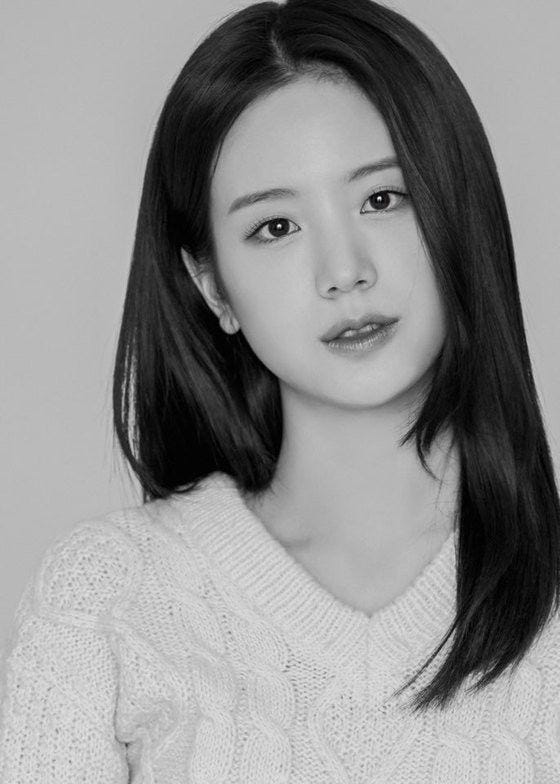 Yua, di lembaran 080. – Medium