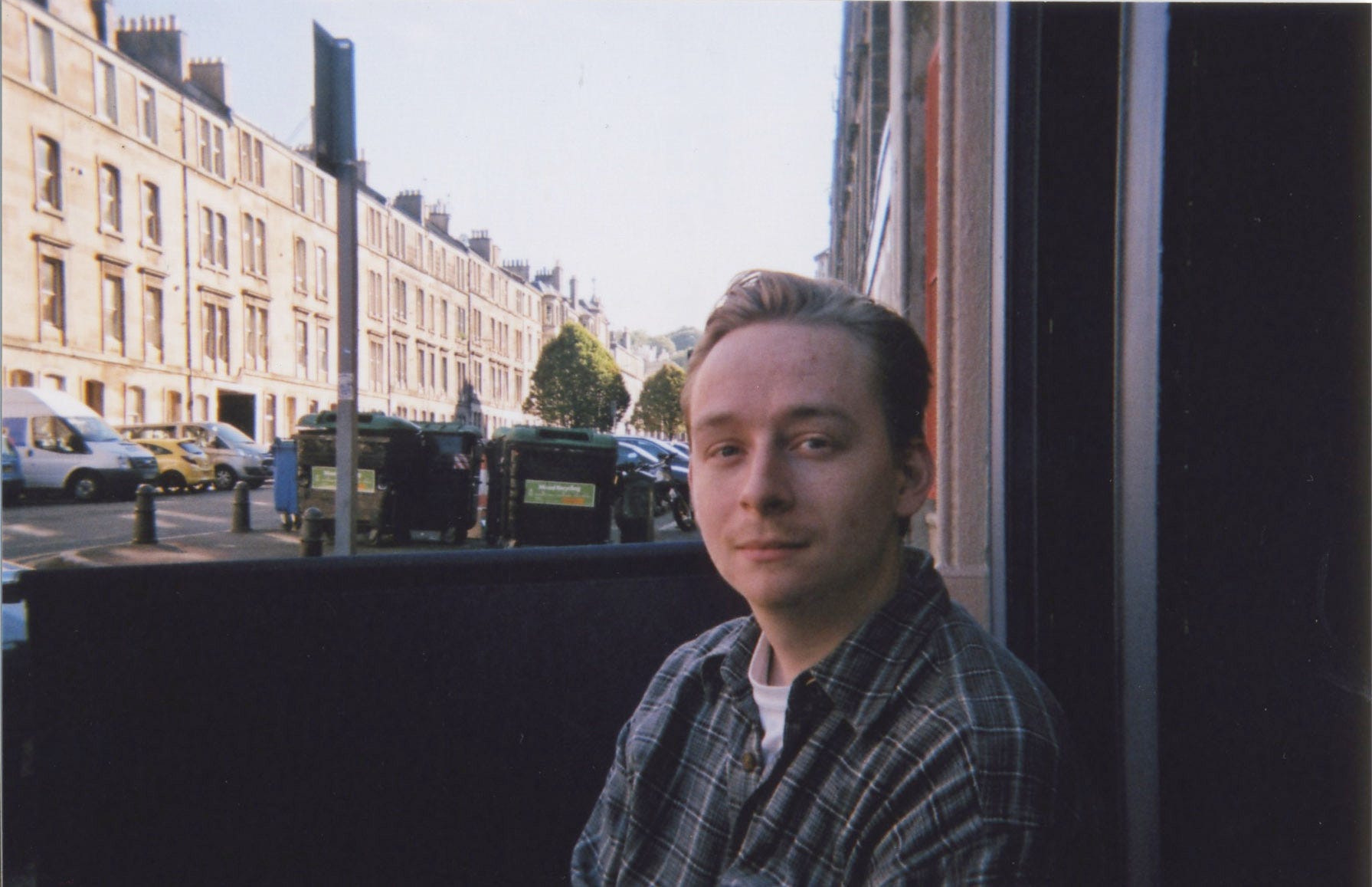 Sam Bradley – Medium