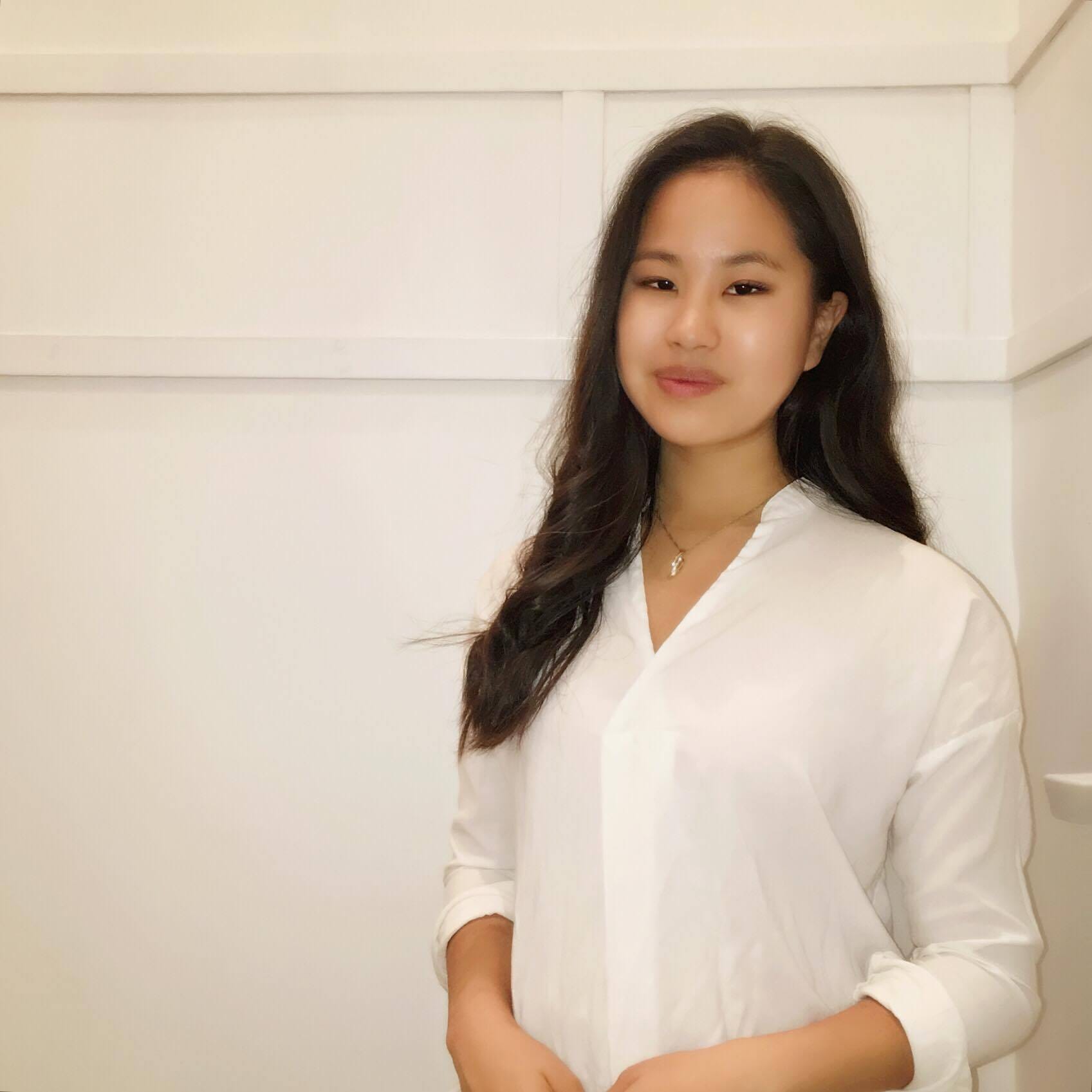 Kelly Lin – Medium