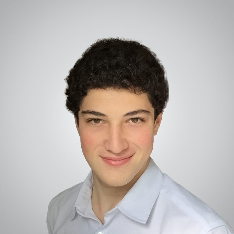Alexander Koenig – Medium