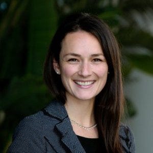 Jennifer Thibault – Medium