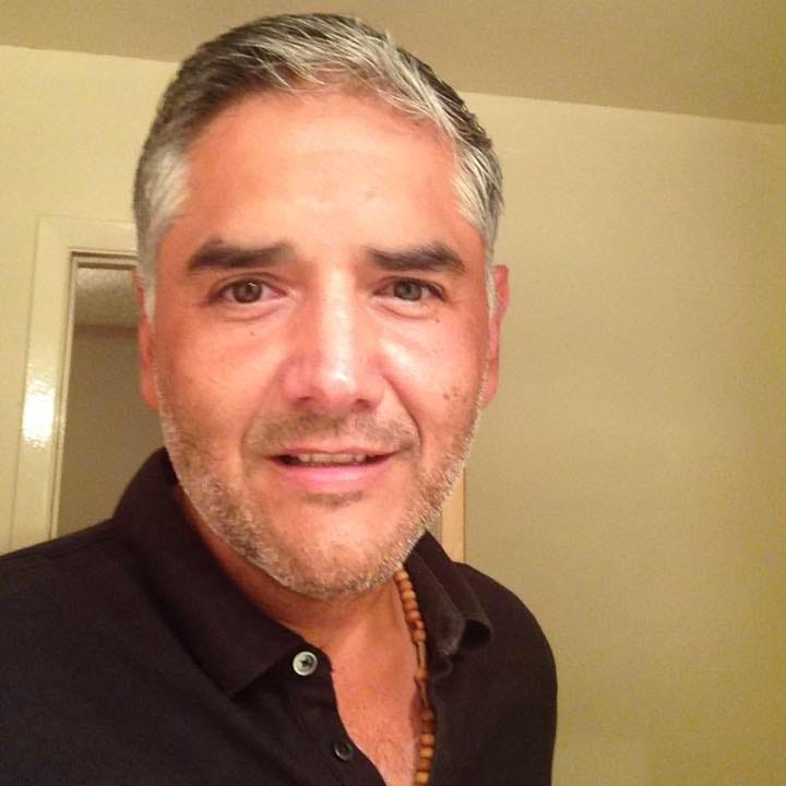 Mario Salinas – Medium