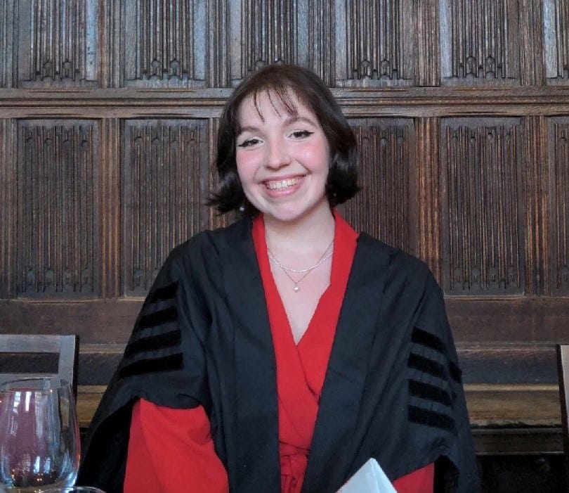 Juliette Fekkar – Medium