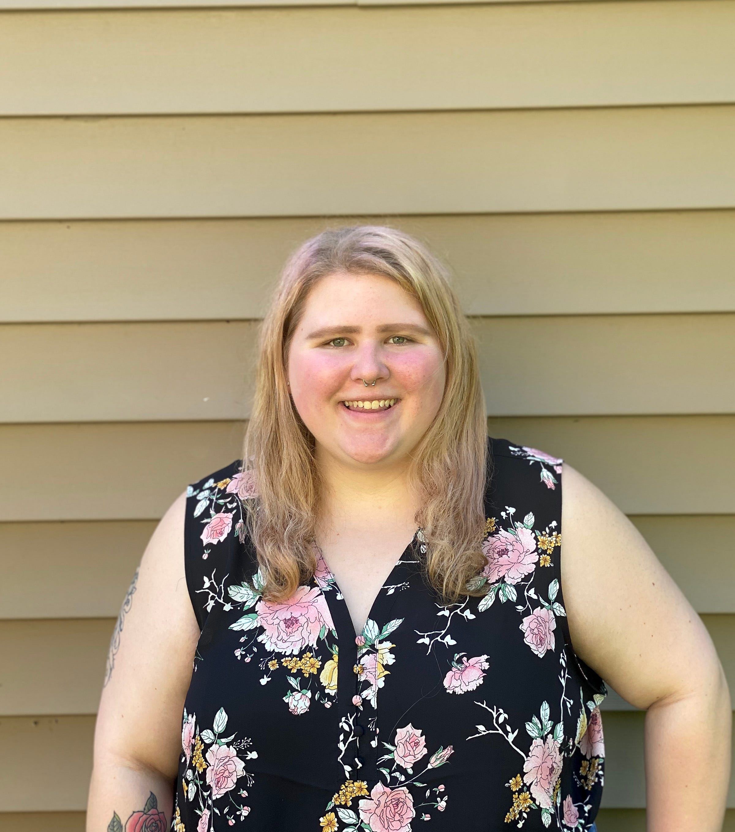 Elizabeth Kessel – Medium