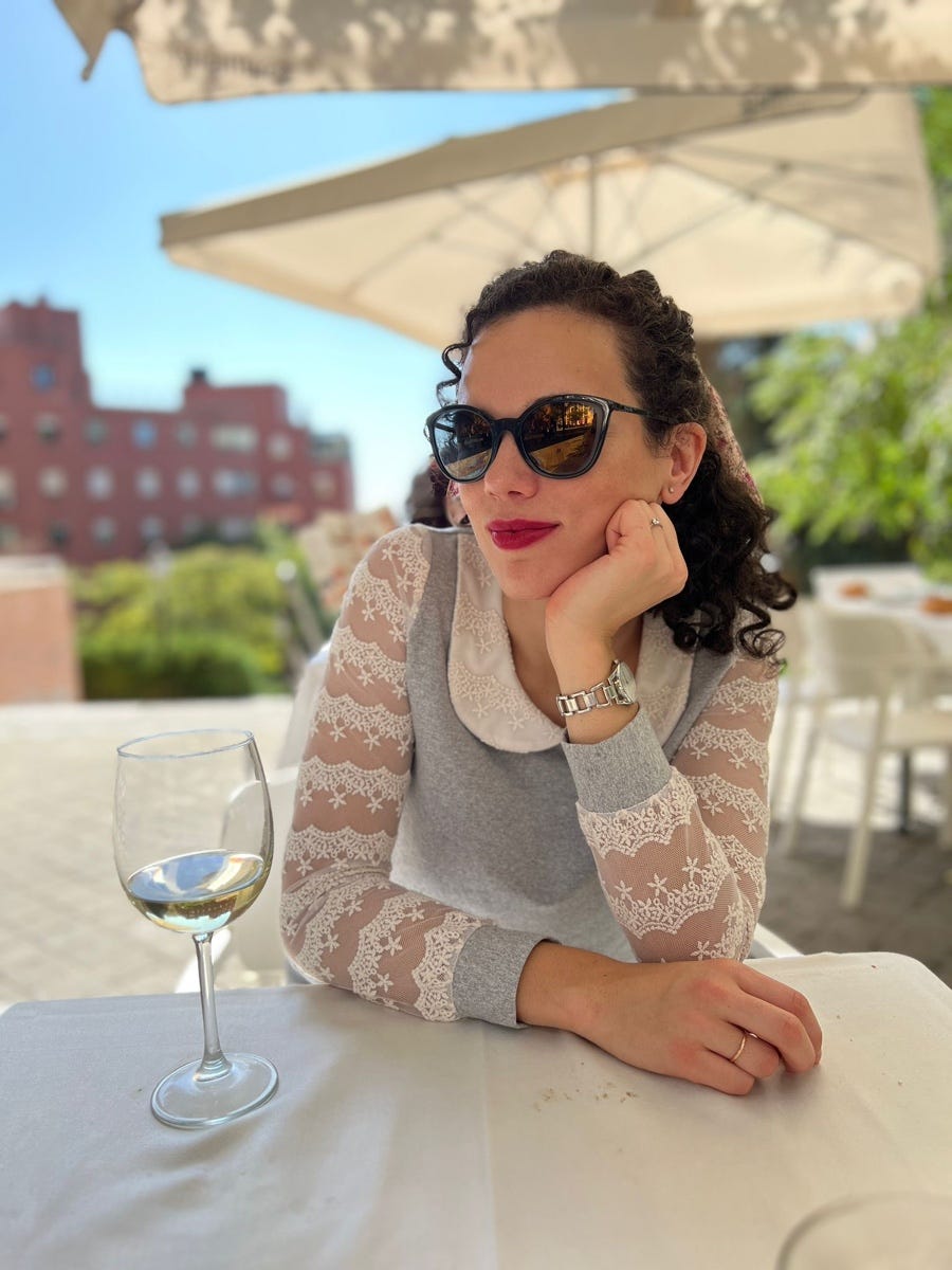 Nuria Alvarez Crespo – Medium