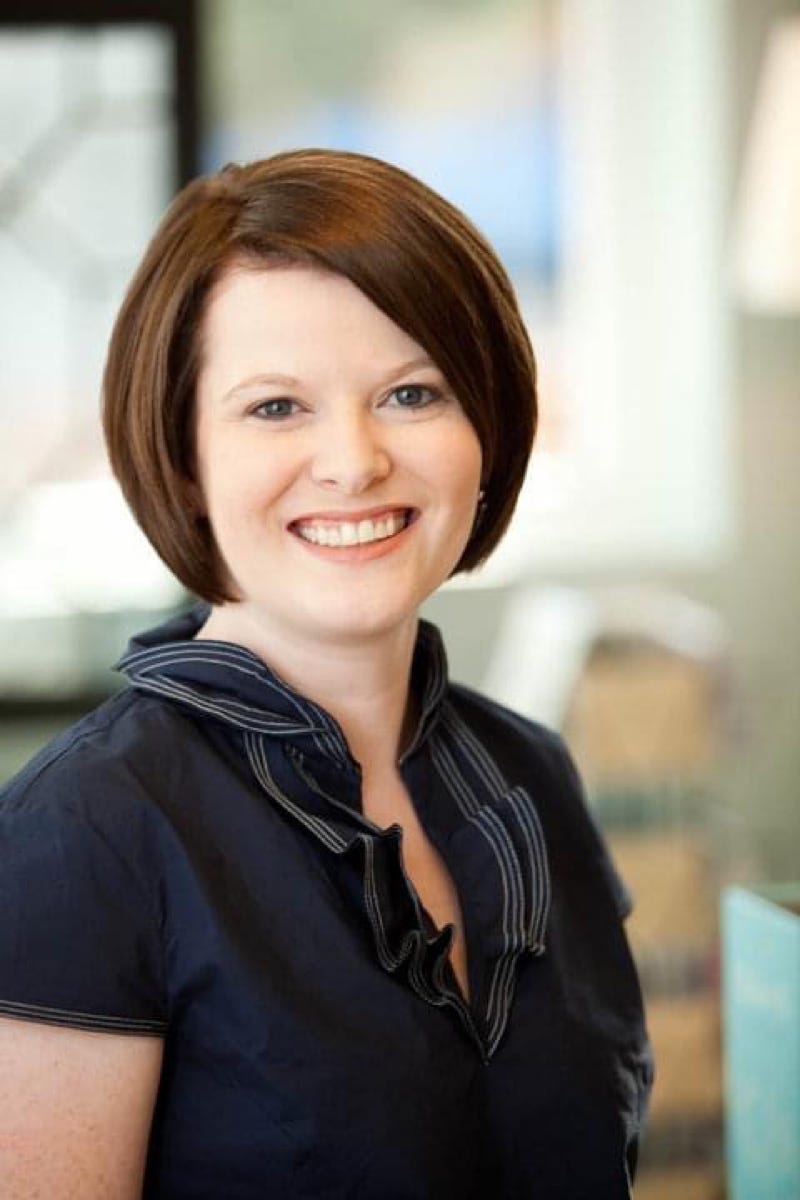 Elizabeth Howard – Medium