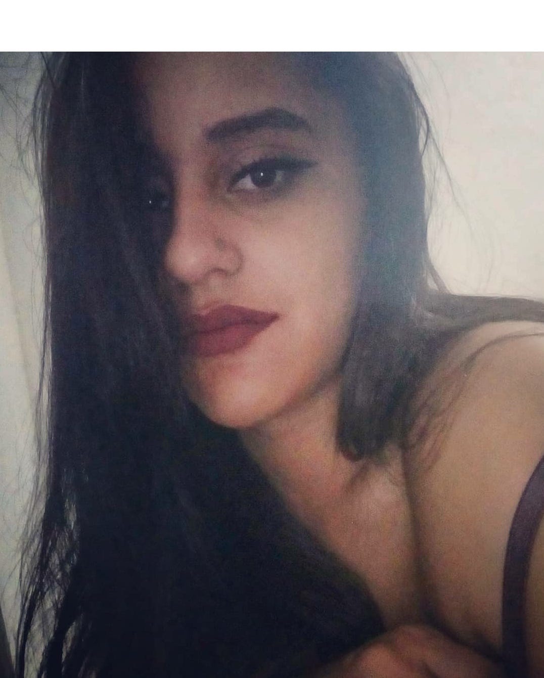 Isabella Siqueira – Medium