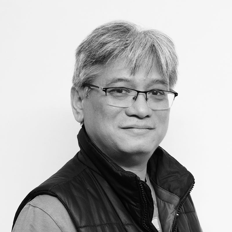 Paul Sitoh – Medium