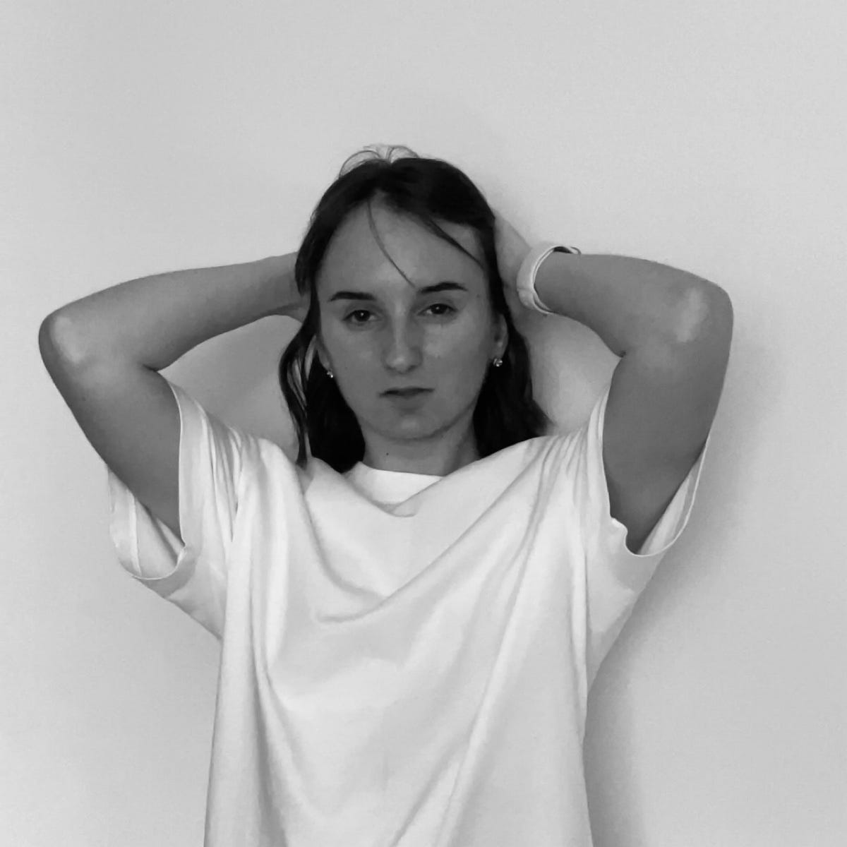 Miss Libely – Medium