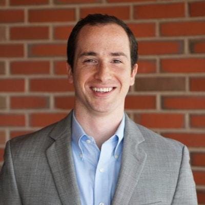 Clifford Maxwell – Medium