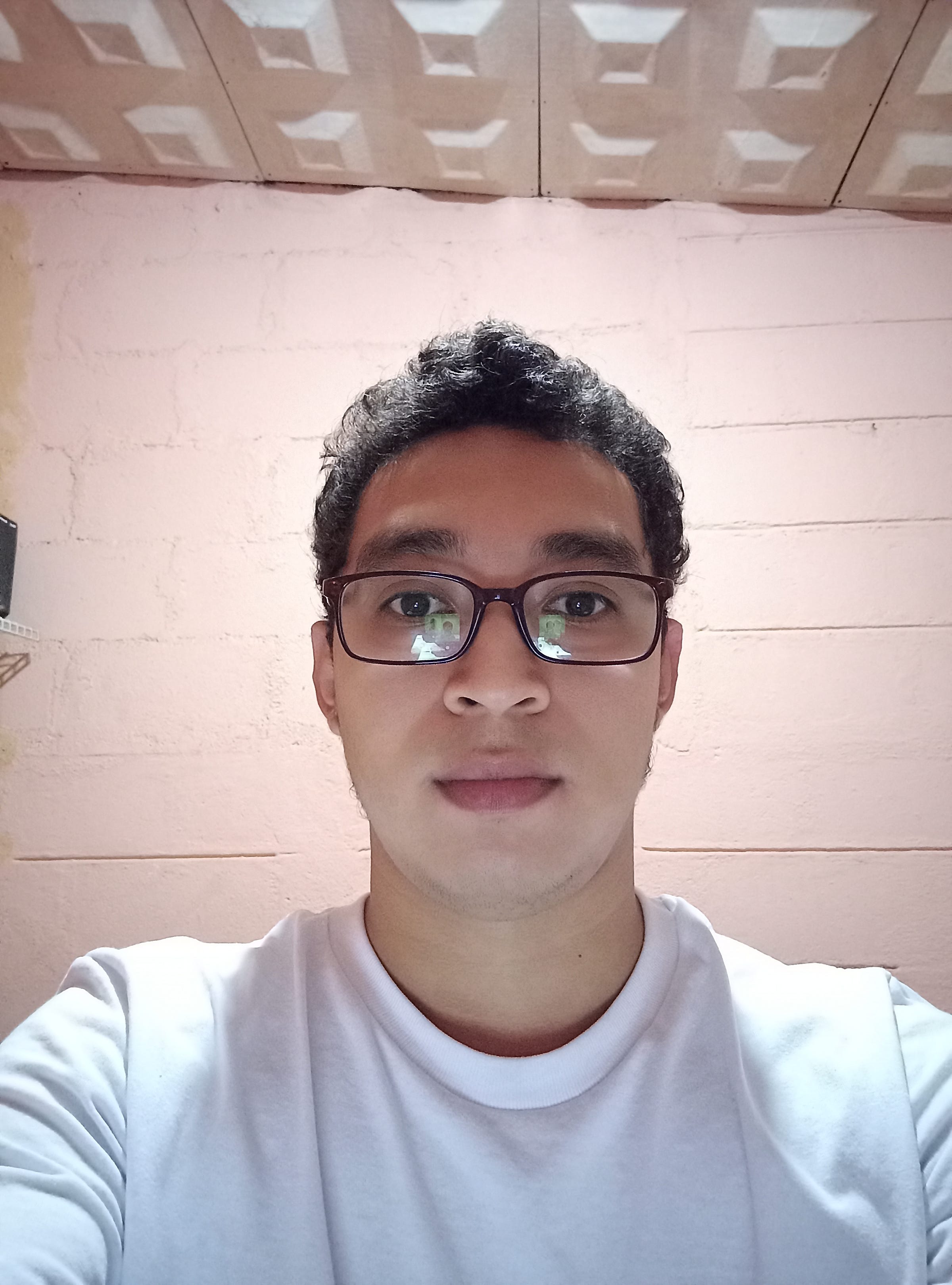 About – Eddy López – Medium