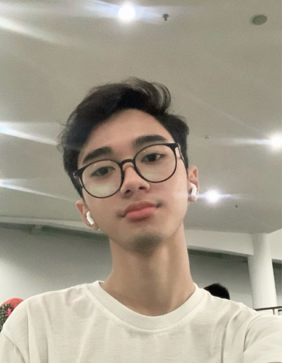 Mustofa Wiguna – Medium