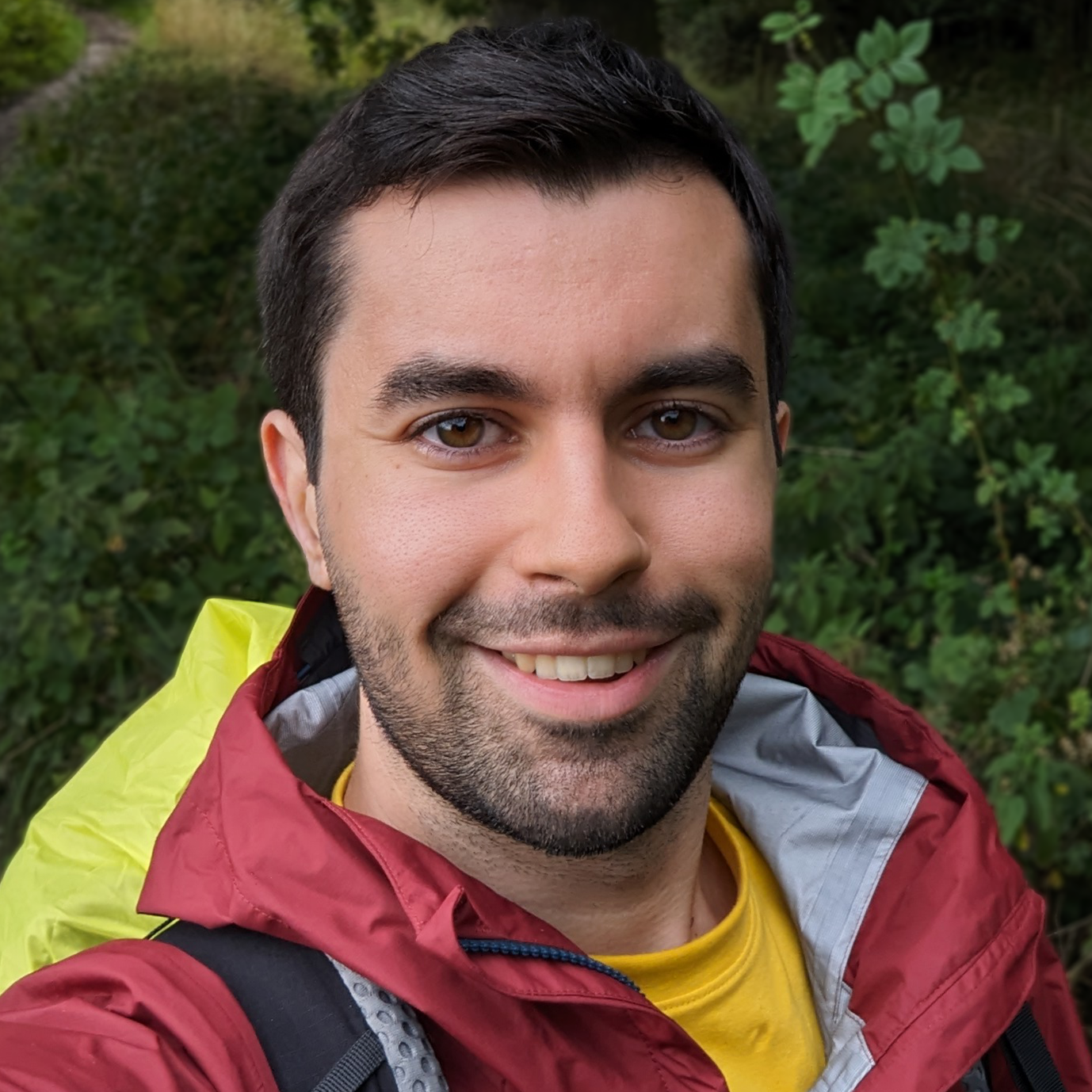 Chris Hyland – Medium