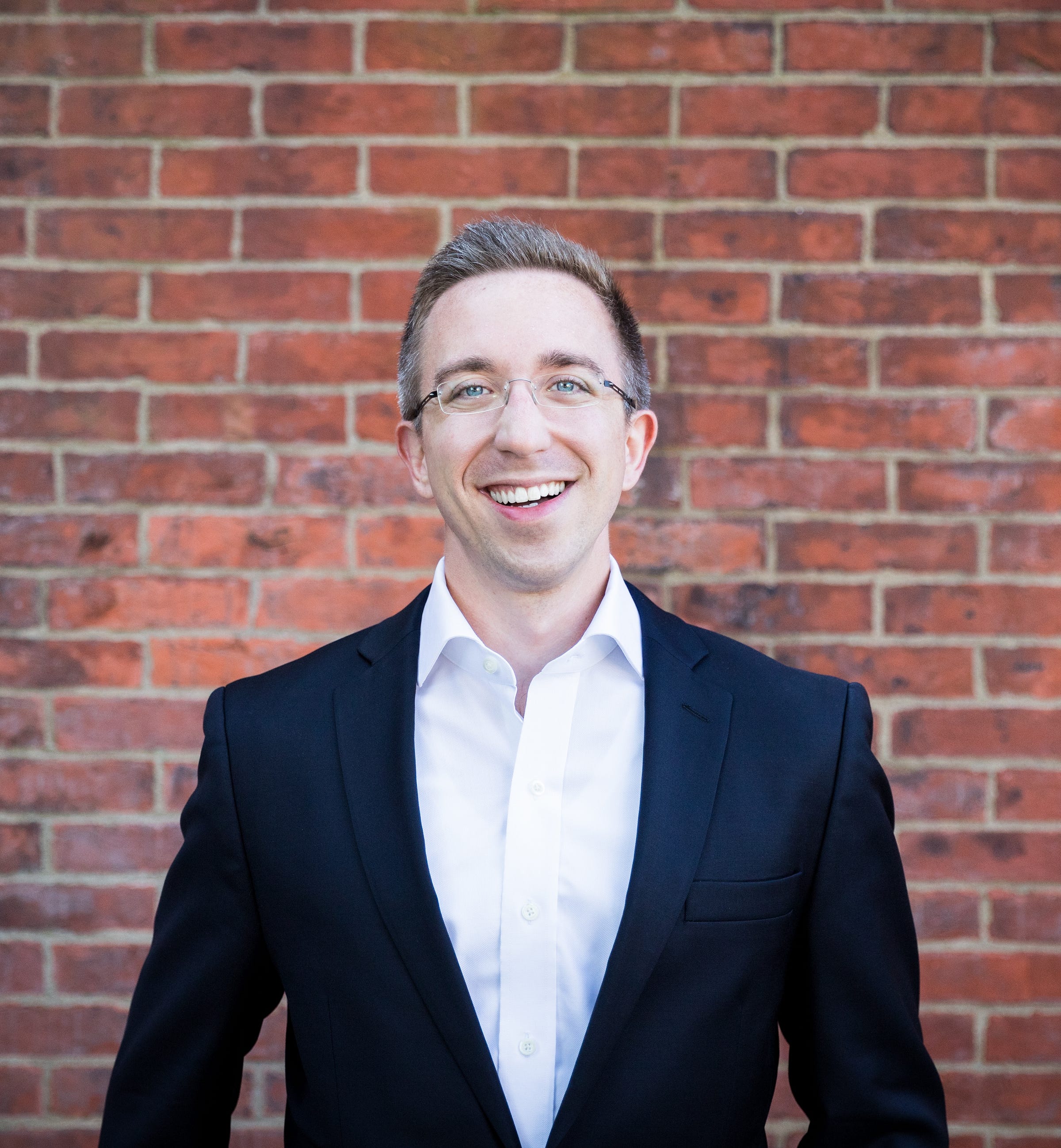 Michael Hendrix – Medium