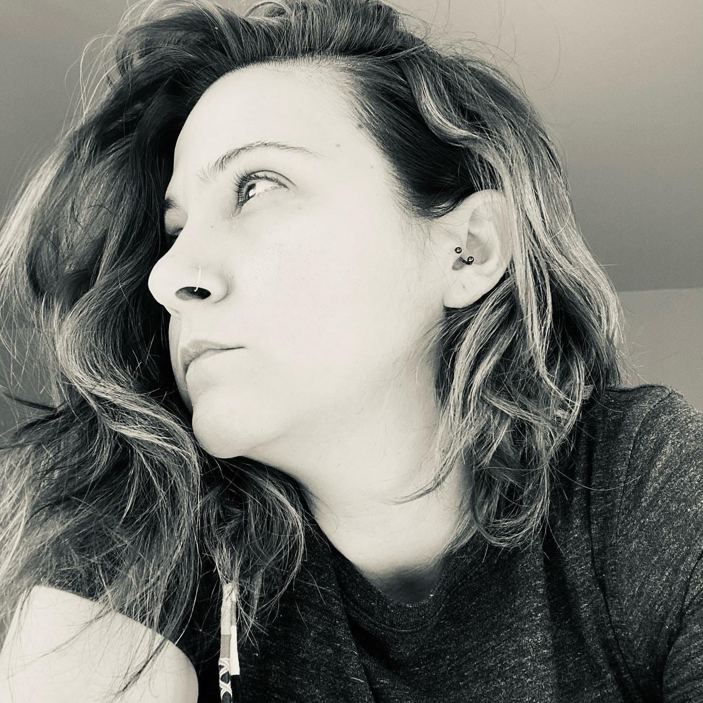 Lara J. Trad – Medium