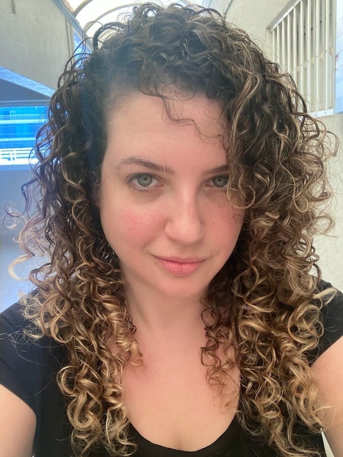 About – Dina Bavli – Medium