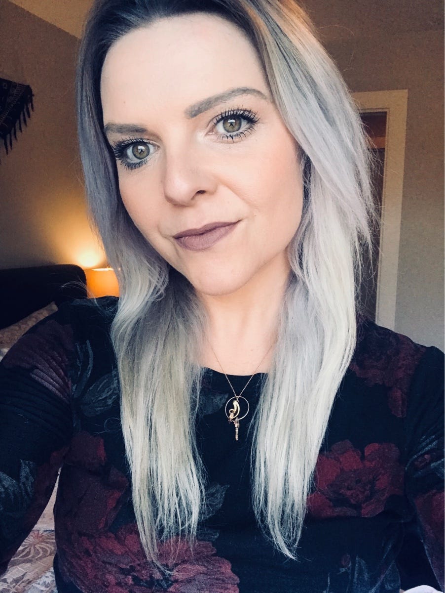 Shannon DeLaronde – Medium