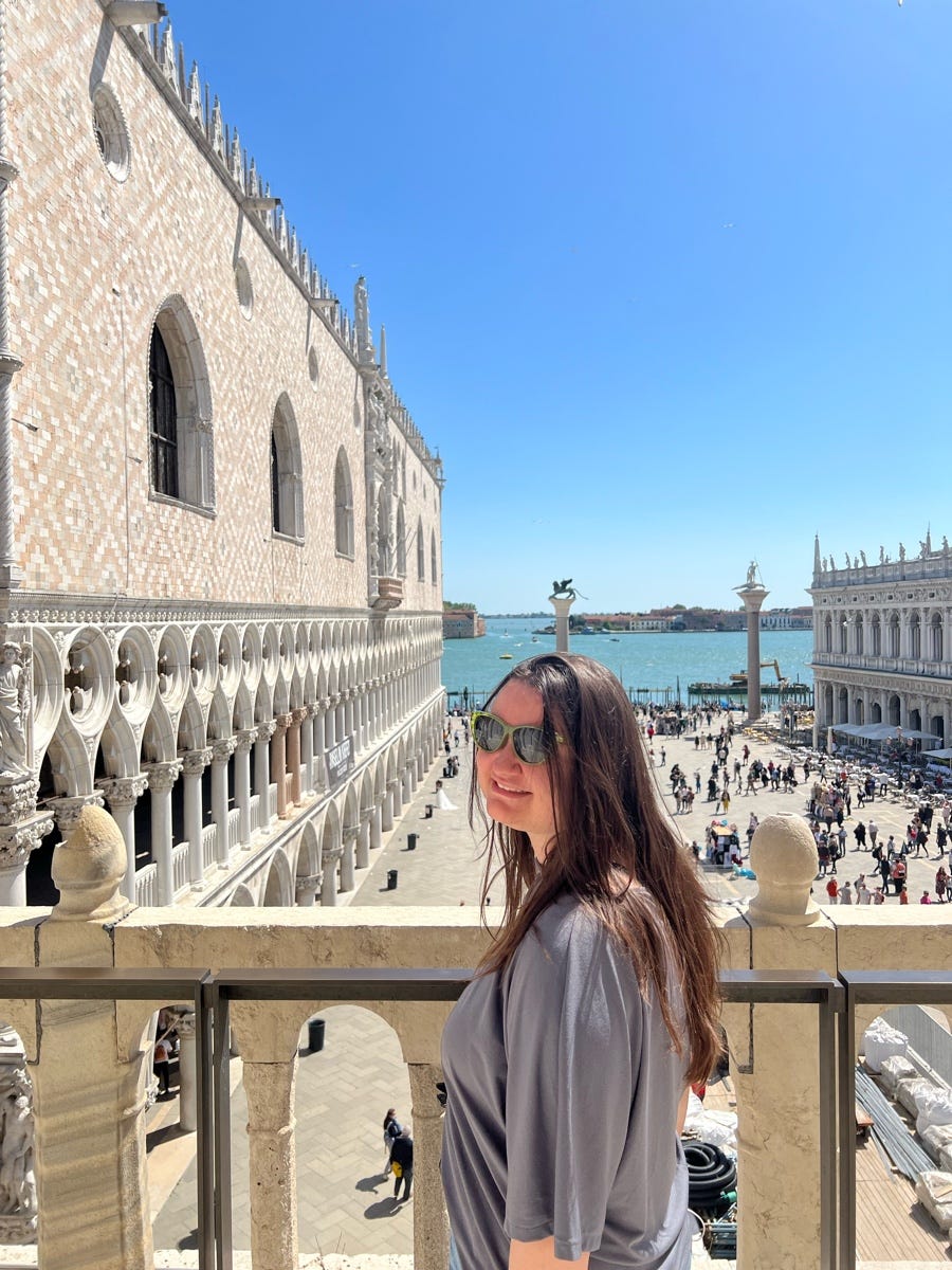 Faith Tate – Medium