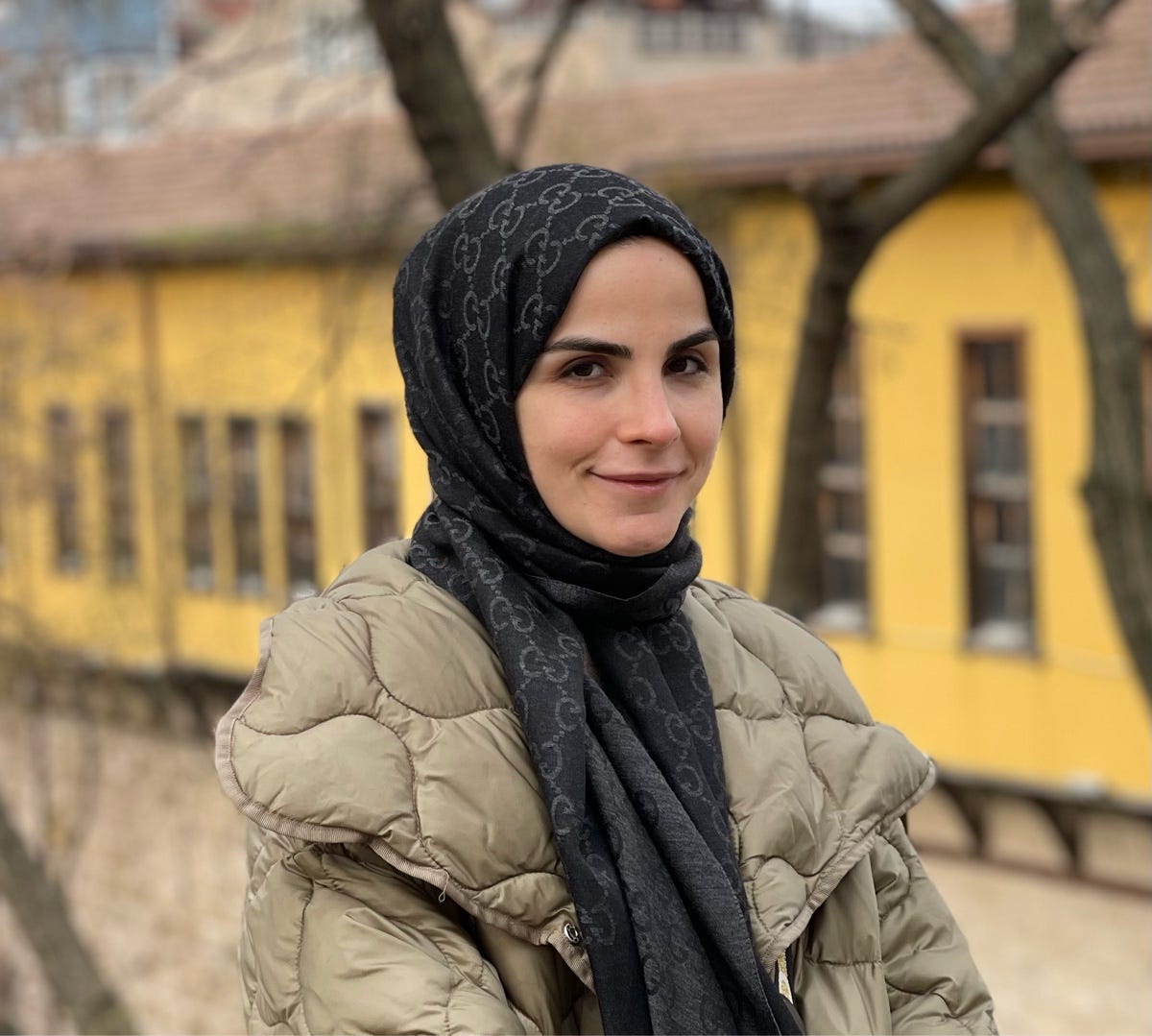 Şeyma Saral – Medium