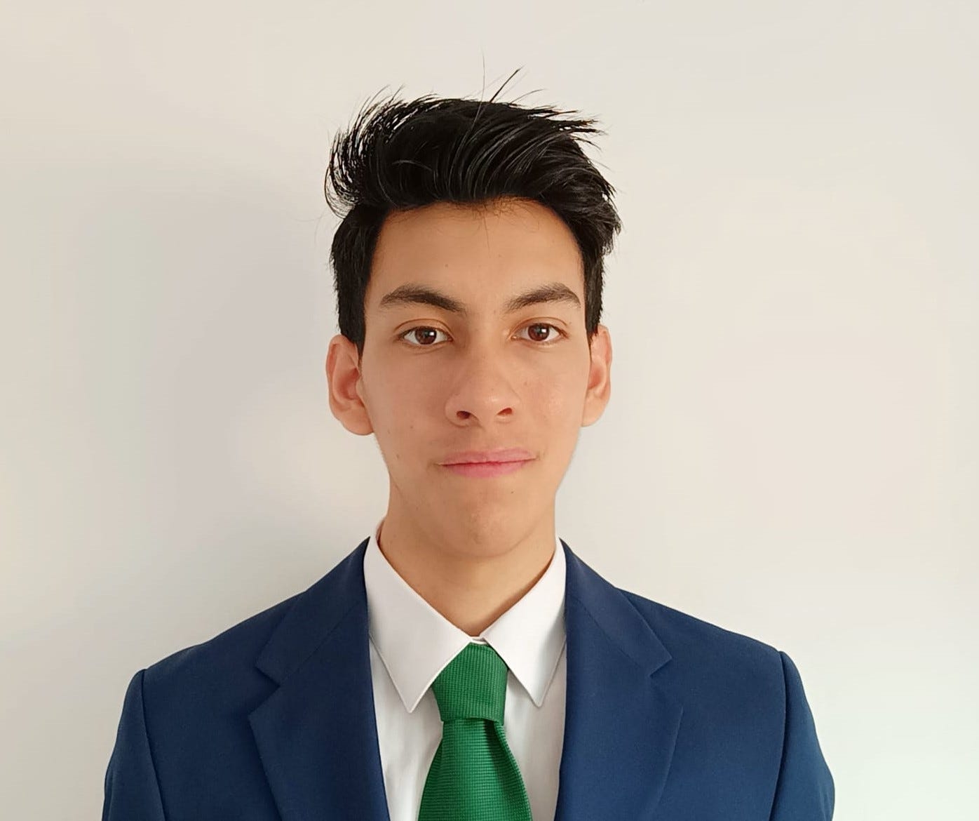 Fernando Moyano Ramírez – Medium