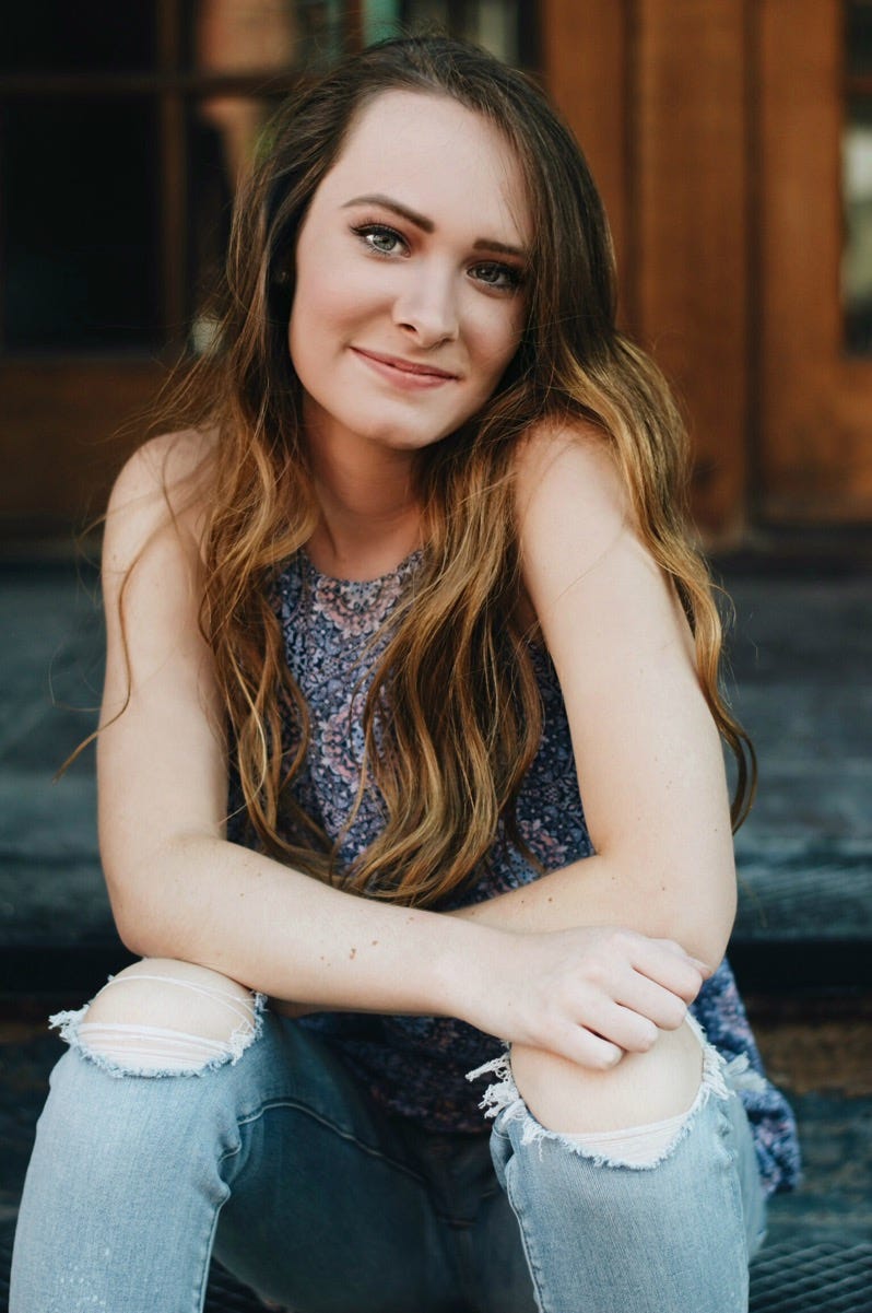 Haley Lager – Medium
