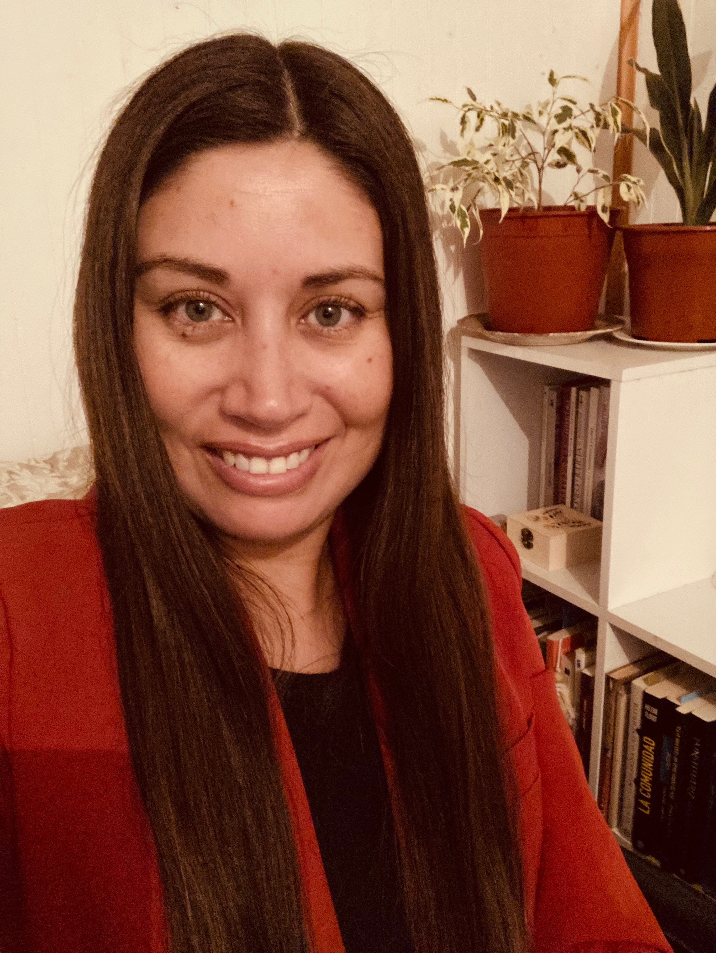 Macarena Becerra Gálvez – Medium