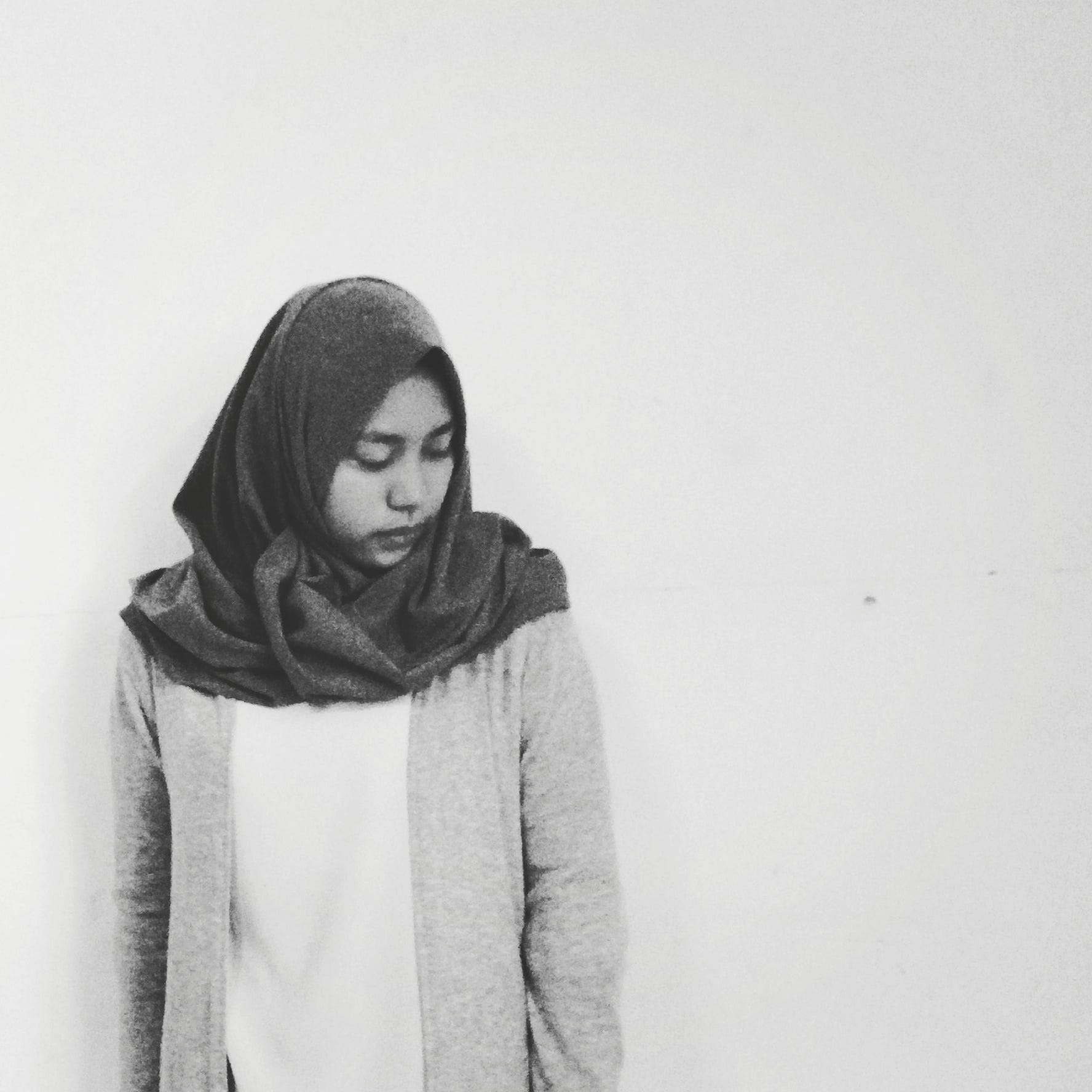 Dita Hanipah – Medium