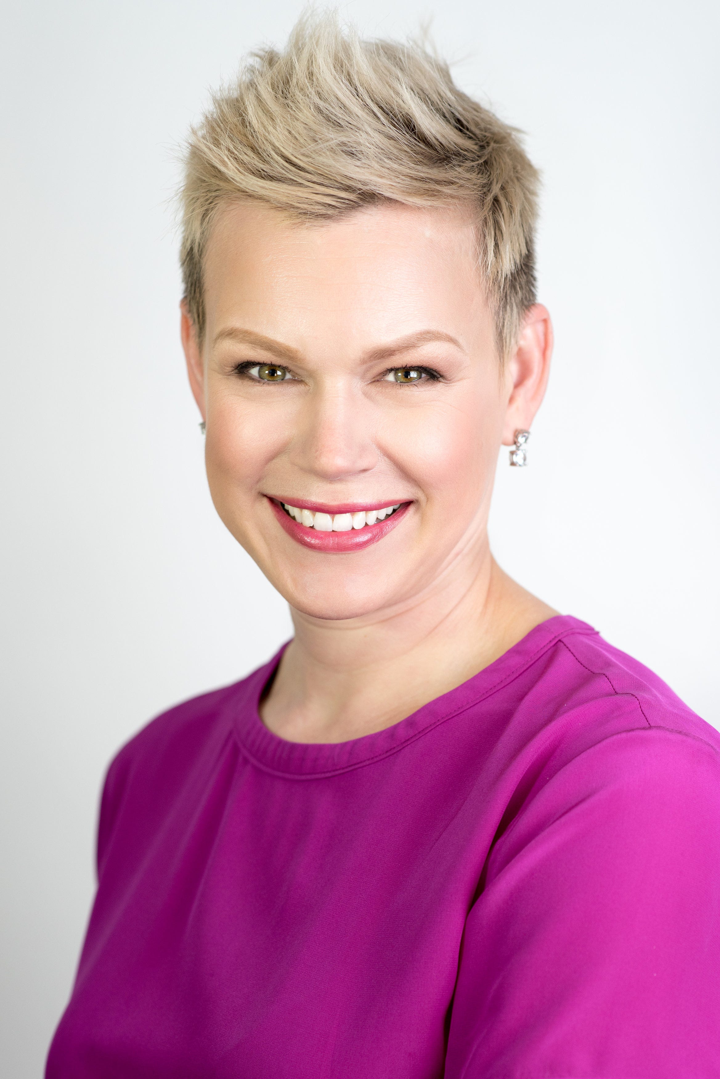 Amanda Clayman – Medium