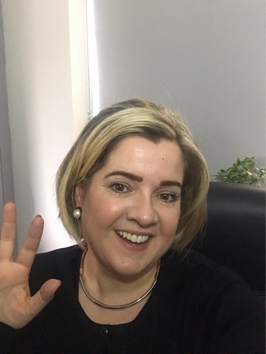 Ariane Eva Morin – Medium