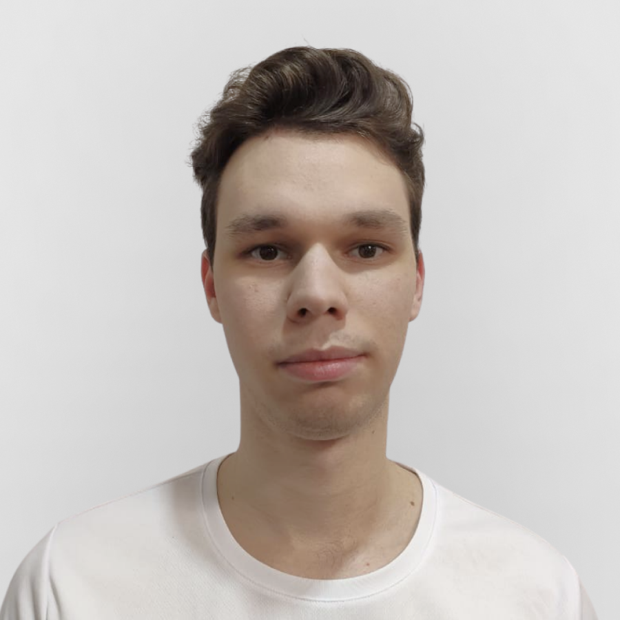 Vitaliy Voronkin – Medium