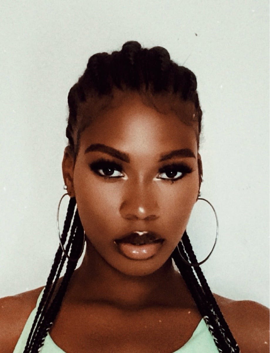 Olaniyi Yemisi (DeolaFresh) – Medium