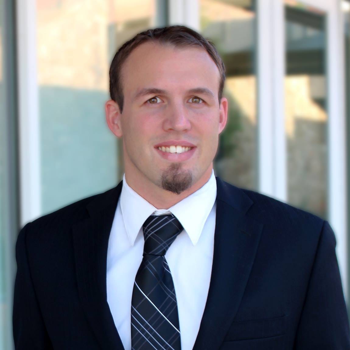 Andrew Glover – Medium