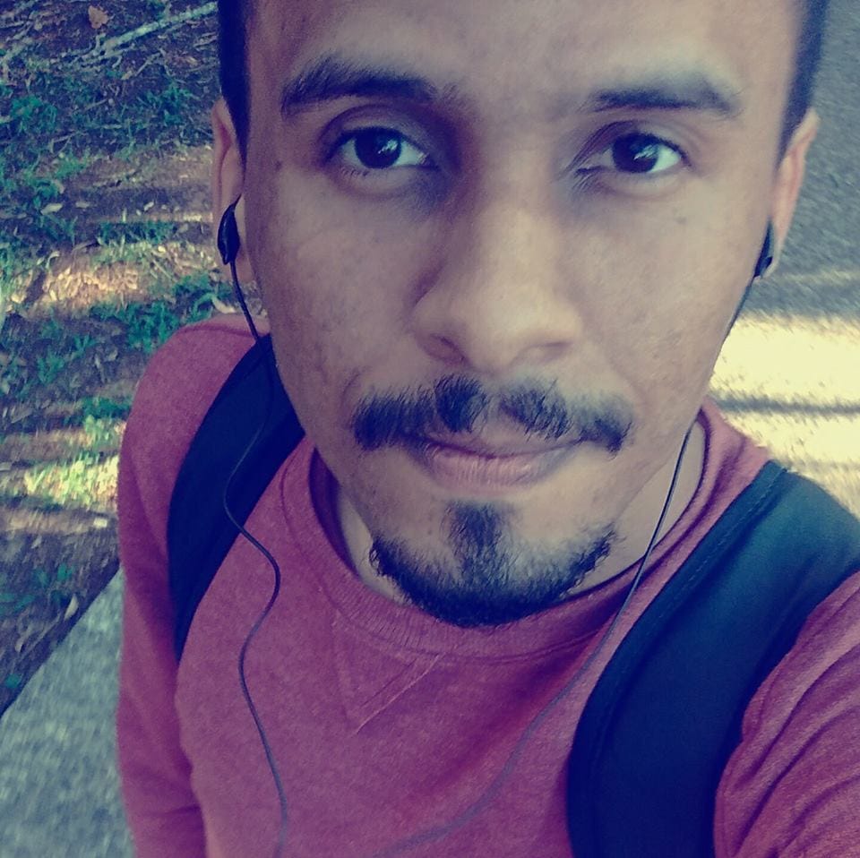 Daniel Lucas – Medium