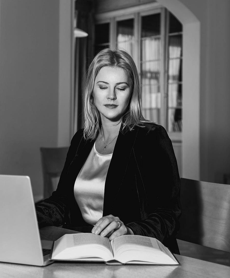 Sophia Silina – Medium