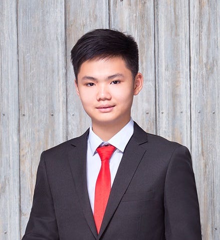 Radian Krisno – Medium