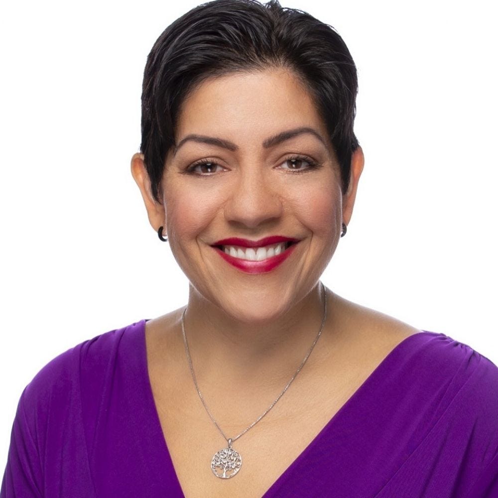 Jenn Bruer – Medium