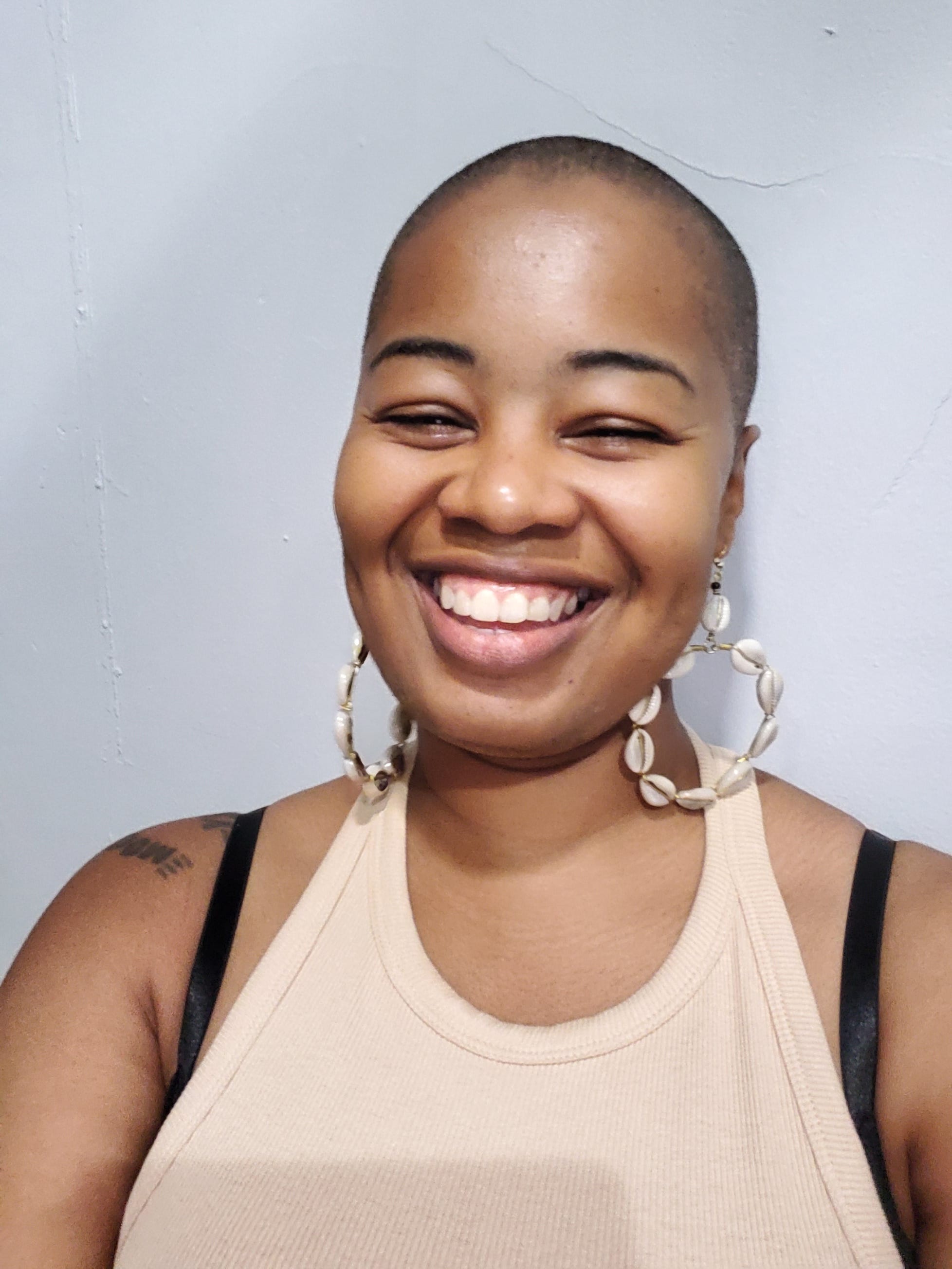 Ashley Niquetta – Medium