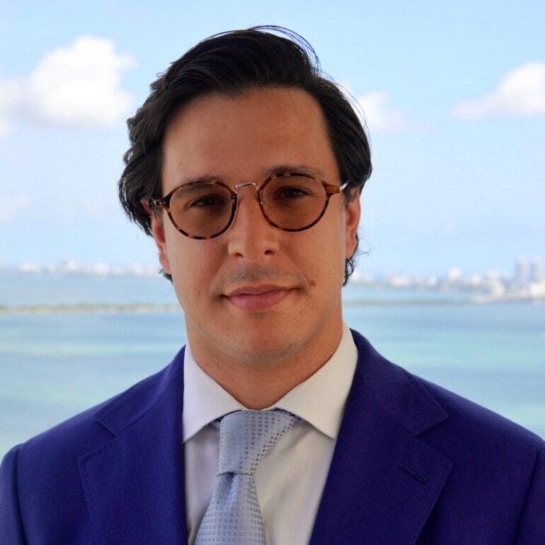 Silvio Frank Pupo-Casco – Medium