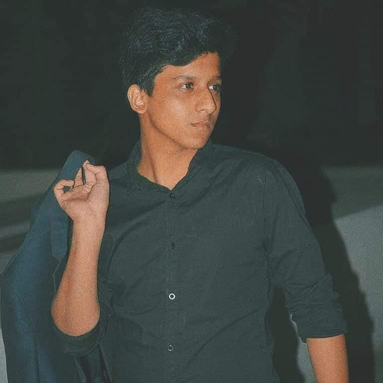 Hanzala Mansoor – Medium