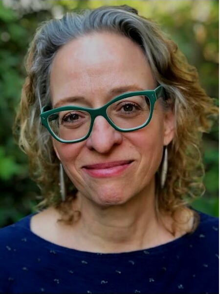 Sara Catania – Medium
