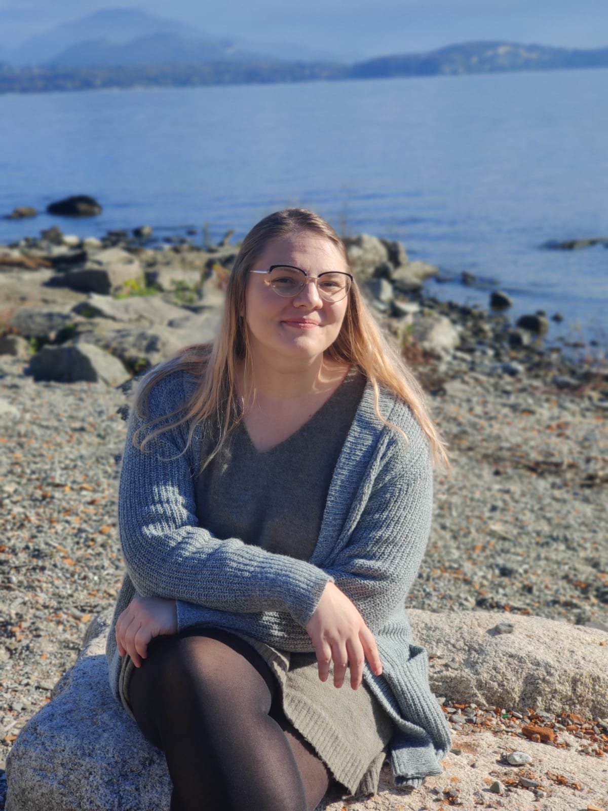 Susanna van Tonder – Medium