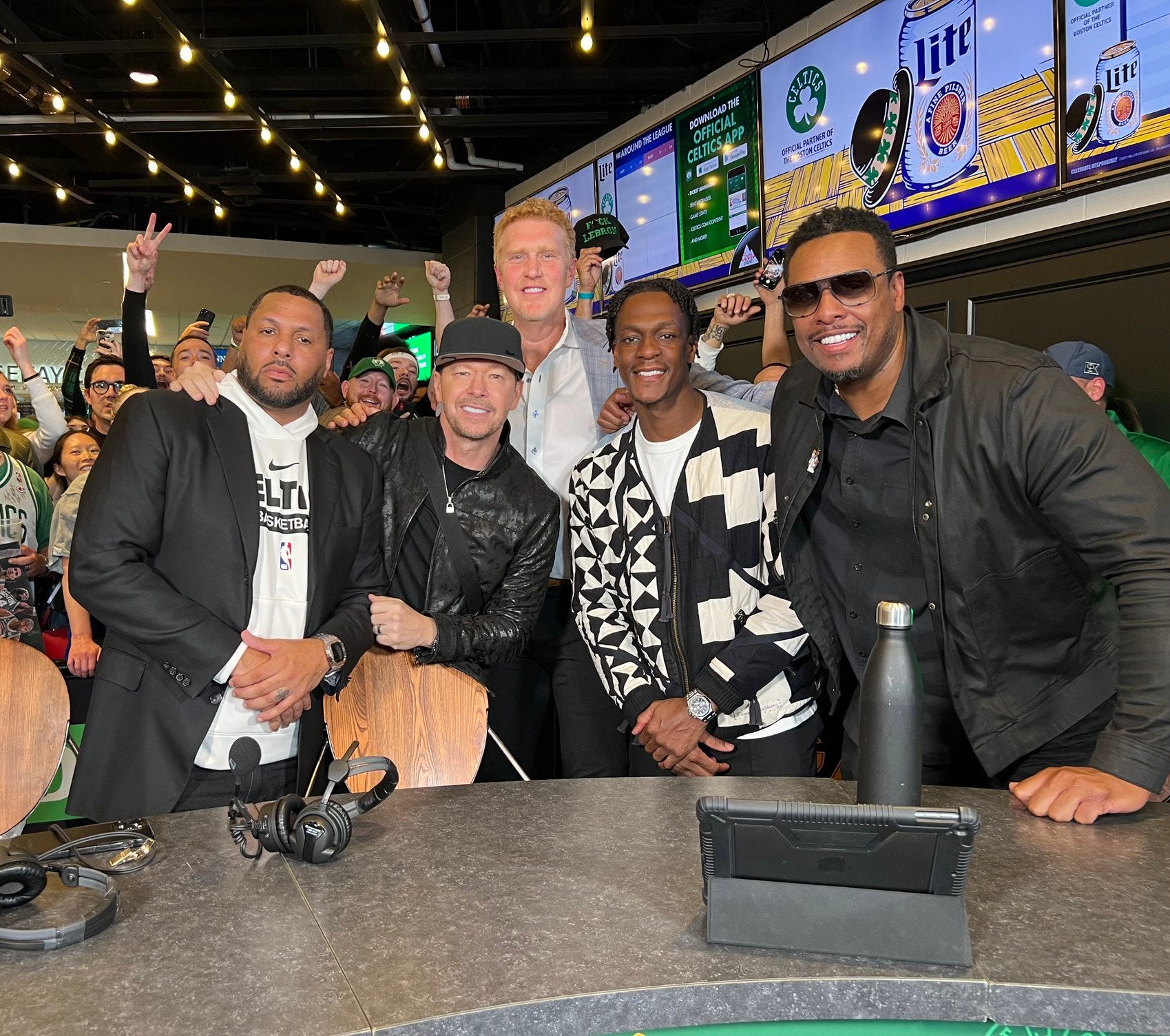 Lawrence Asis – Medium