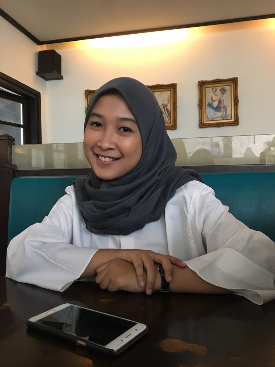 Ariya K Dewanti – Medium