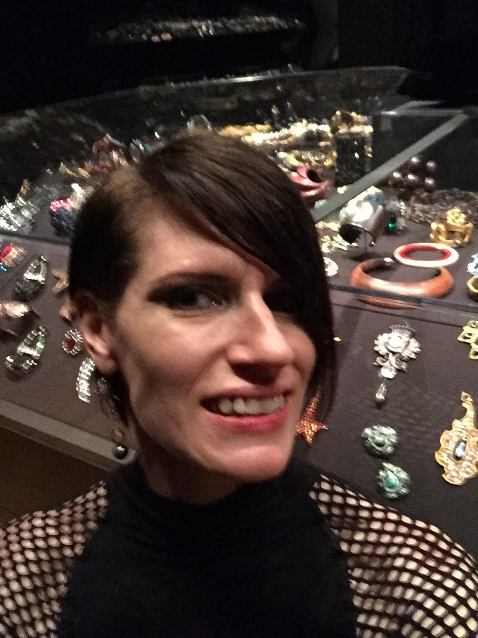 Kat Smith – Medium