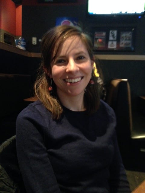 Elena Carter – Medium