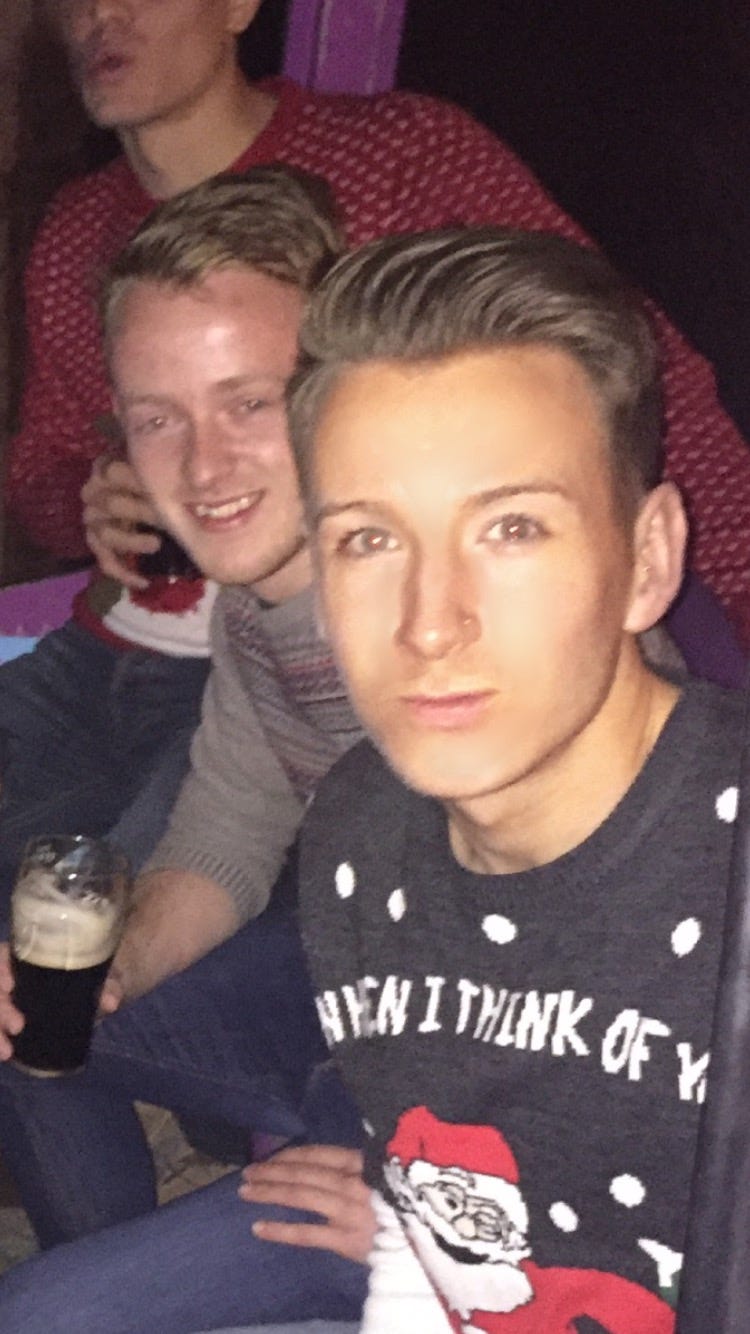Nicky Paul Barton – Medium