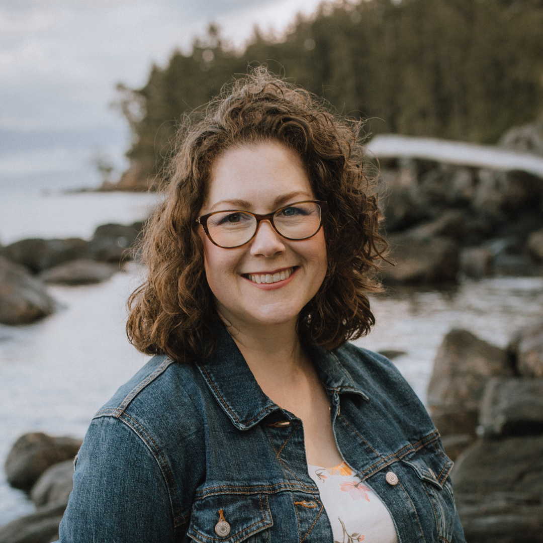 Katie Duff – Medium